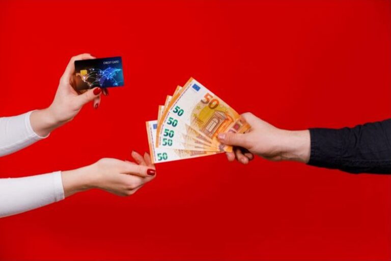 What to Know About Italy Currency Rates, History & Tips - Italy Travel ...