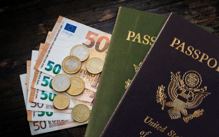 What to Know About Italy Currency Rates, History & Tips - Italy Travel ...